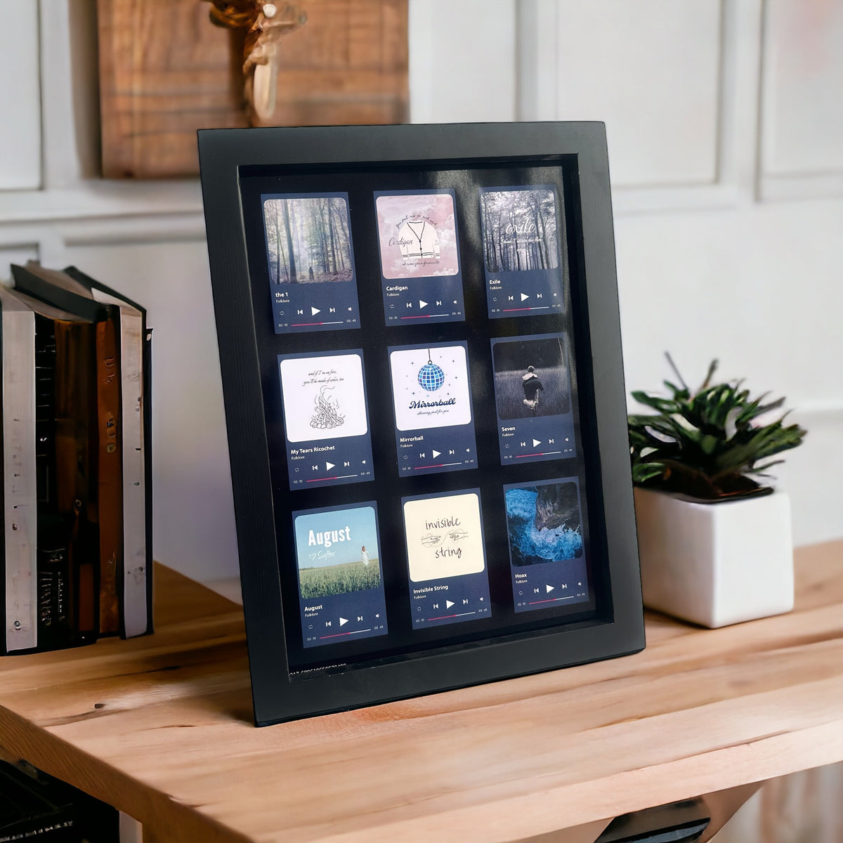 Taylor Interactive Photo Frame – Unisaurstudio